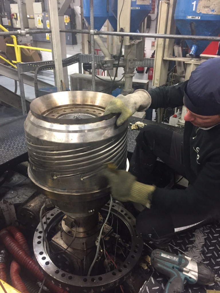 Extruder Die Clean - Arnold Engineering Arnold Engineering